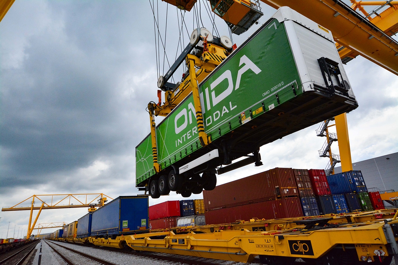Intermodal Transport | Omida Transport of the future | Omida VLS